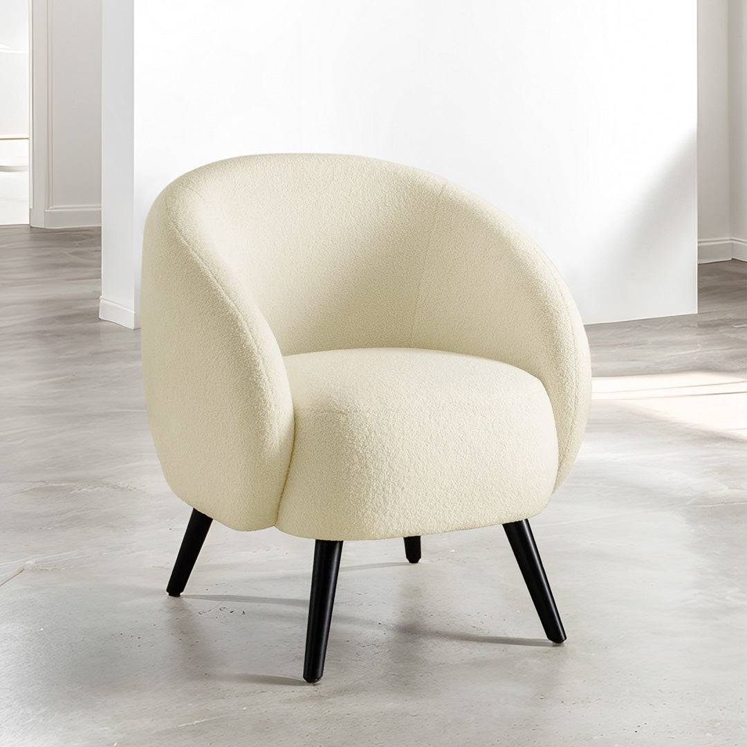 Craftsmill Ervin Accent Chair: Curvy Bouclé Elegance, Premium Solid ...